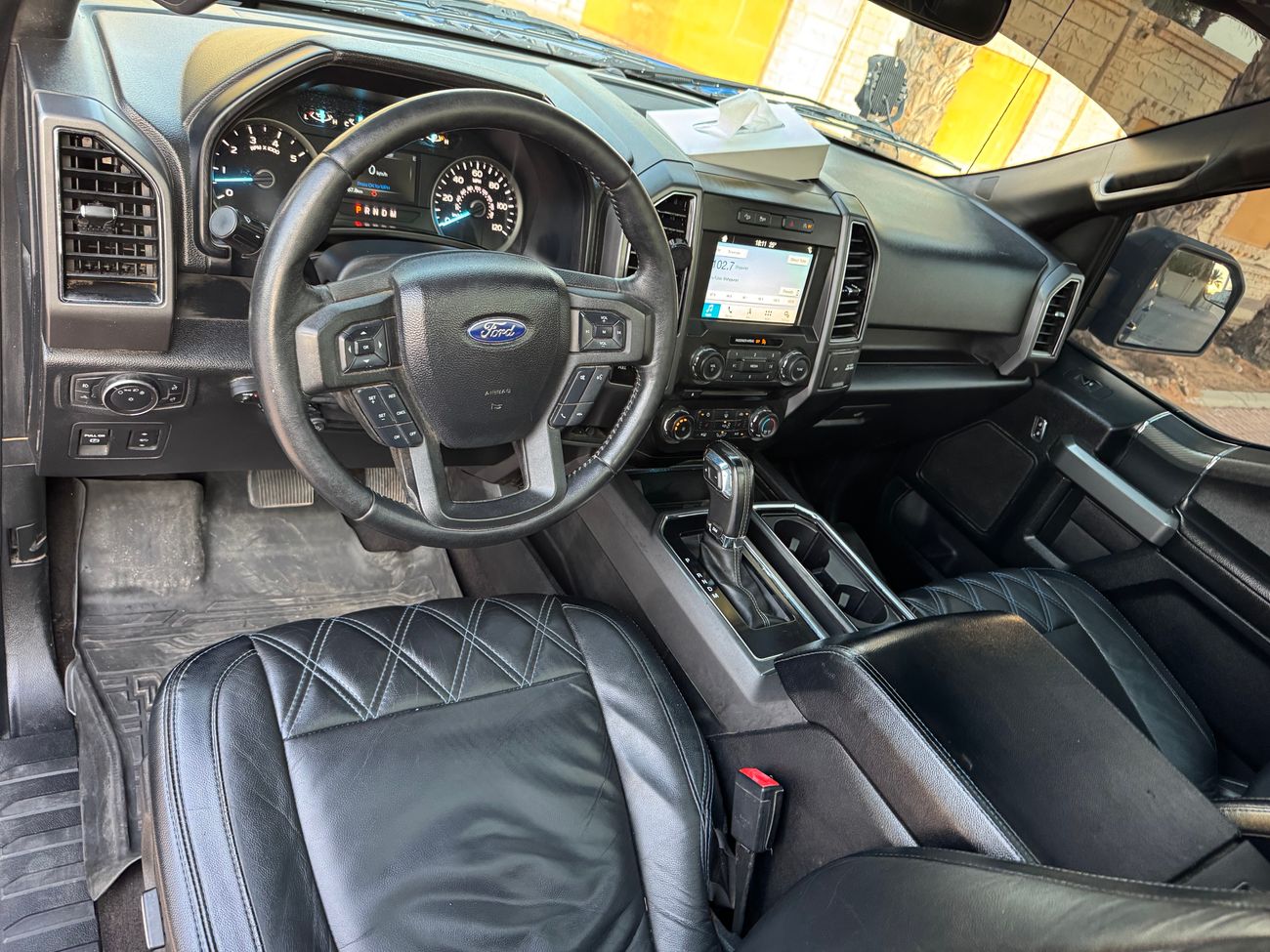 Used Ford F 150 SUPER RAPTOR 5.0L 8 cylinders 410 HP PERFECT CONDITION ...