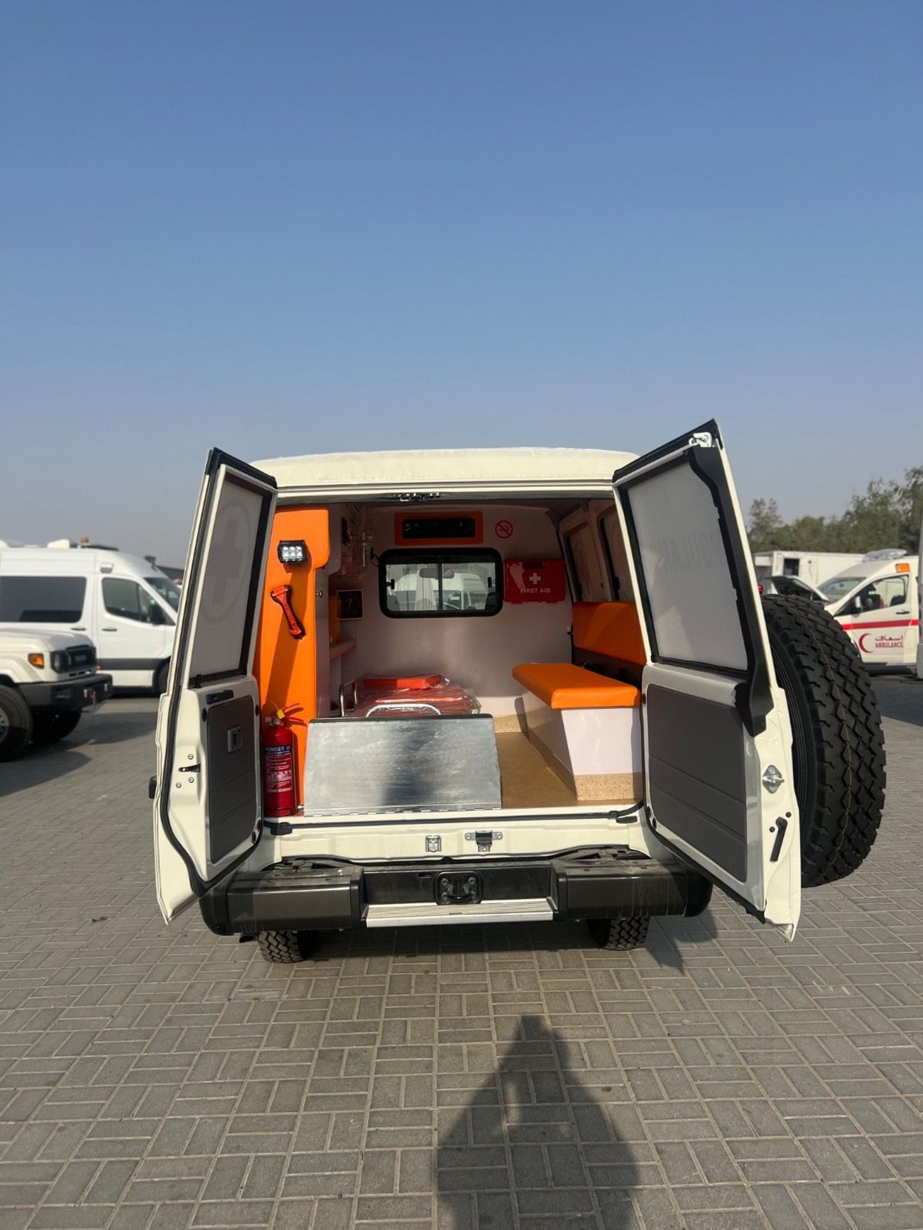 New Toyota Land Cruiser 70 LC hardtop 3 Doors 4.2 diesel Ambulance 2025 ...