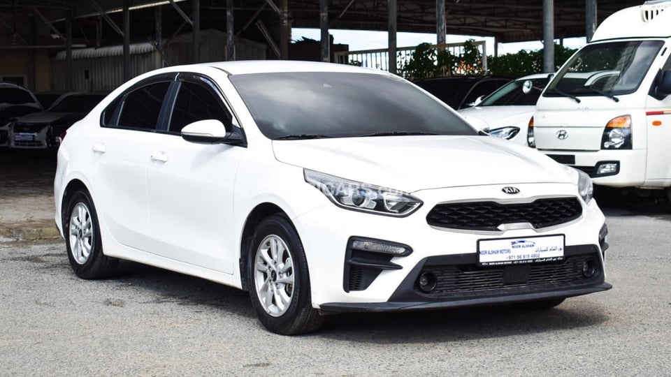 Used Kia K3 2019 for sale in Dubai - 580321