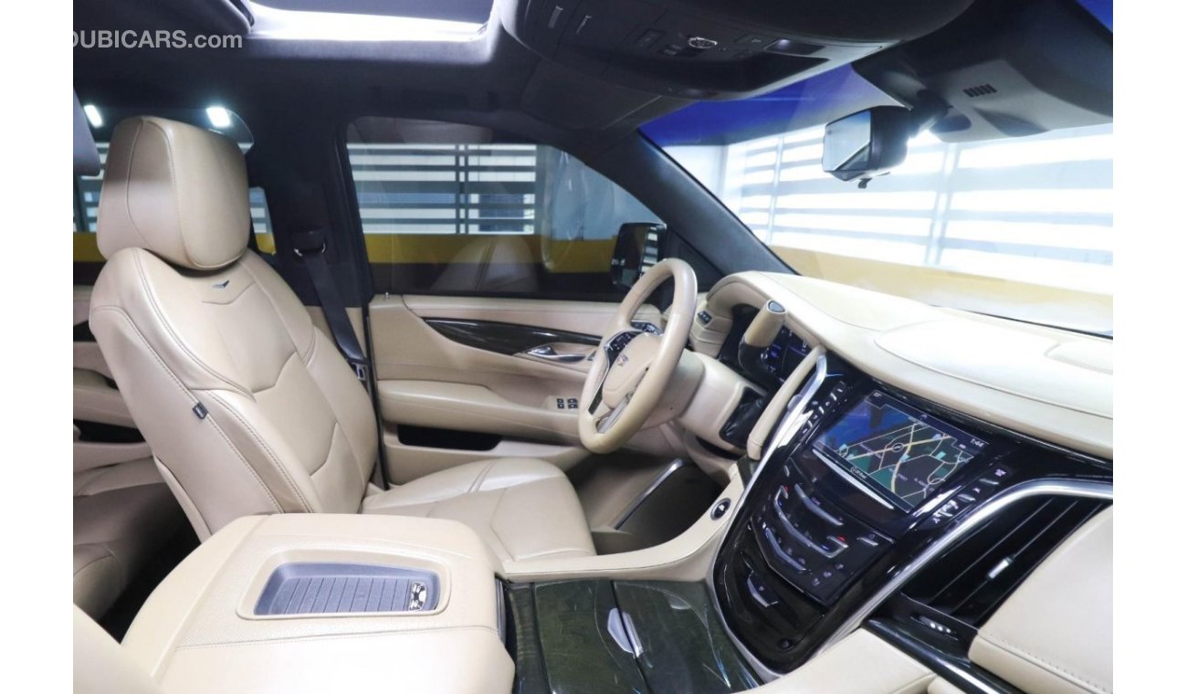 Used Cadillac Escalade K2XL 2018 for sale in Dubai - 573434