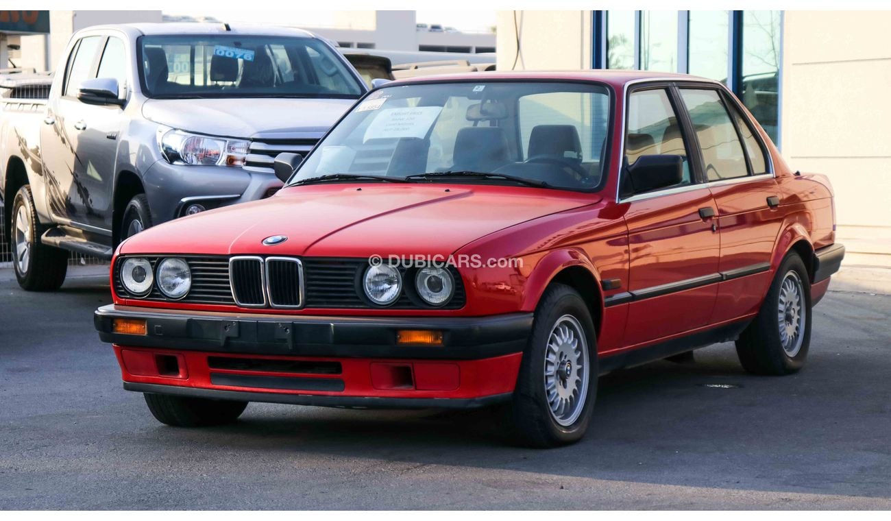Used BMW 320i i 1990 for sale in Dubai - 278880