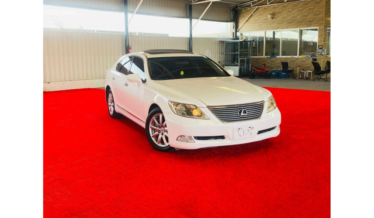 Used Lexus LS460 2009 for sale in Dubai - 597515