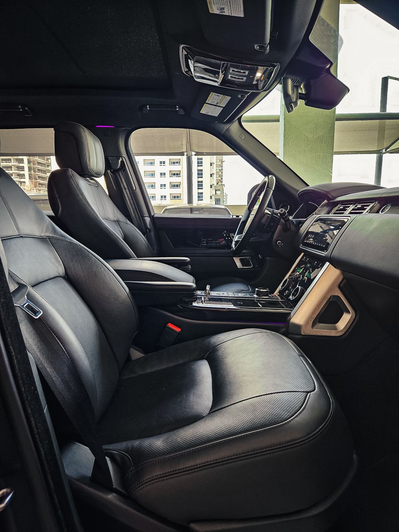 Used Land Rover Range Rover V8 Supercharge 5.0 2020 for sale in Dubai ...