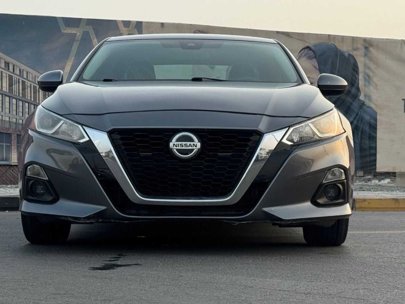 Used Nissan Altima 2.5 SV 2021 for sale in Sharjah - 878052