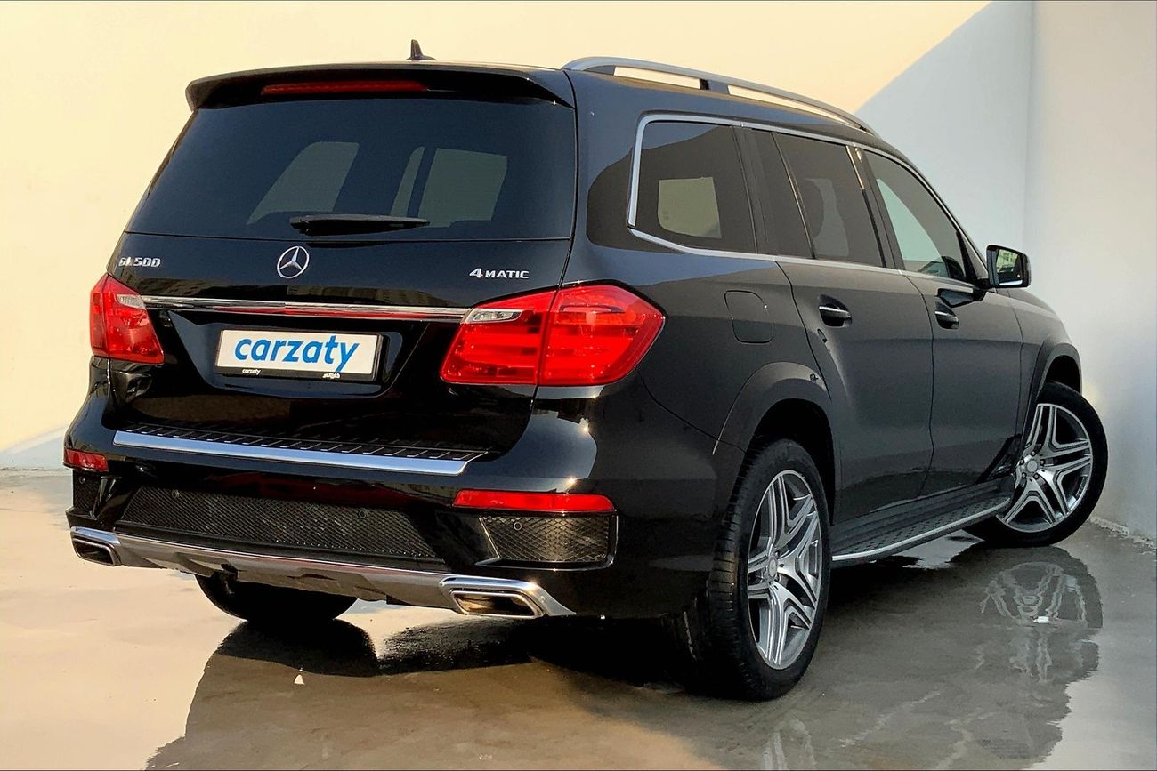 Used Mercedes-Benz GL 500 AMG Package 2015 for sale in Dubai - 452544