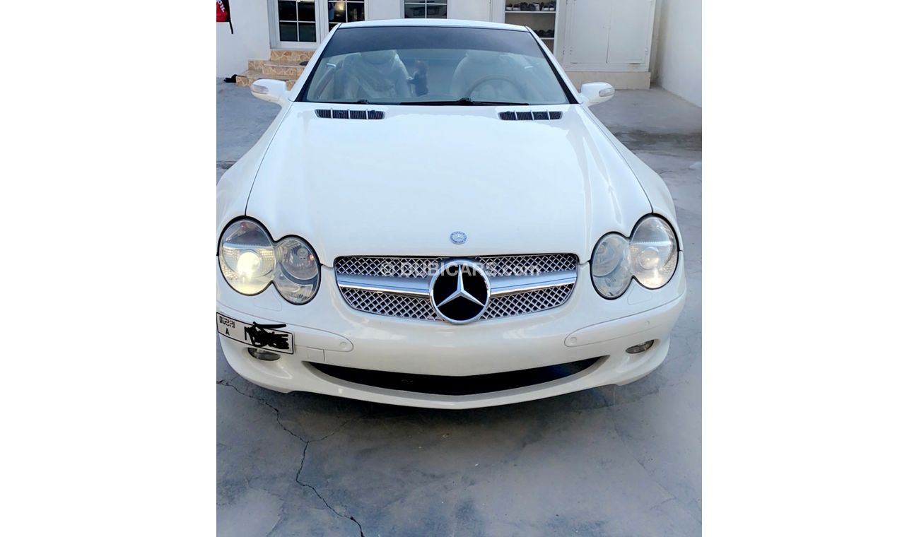 Used Mercedes-Benz SL 350 2006 for sale in Dubai - 477995