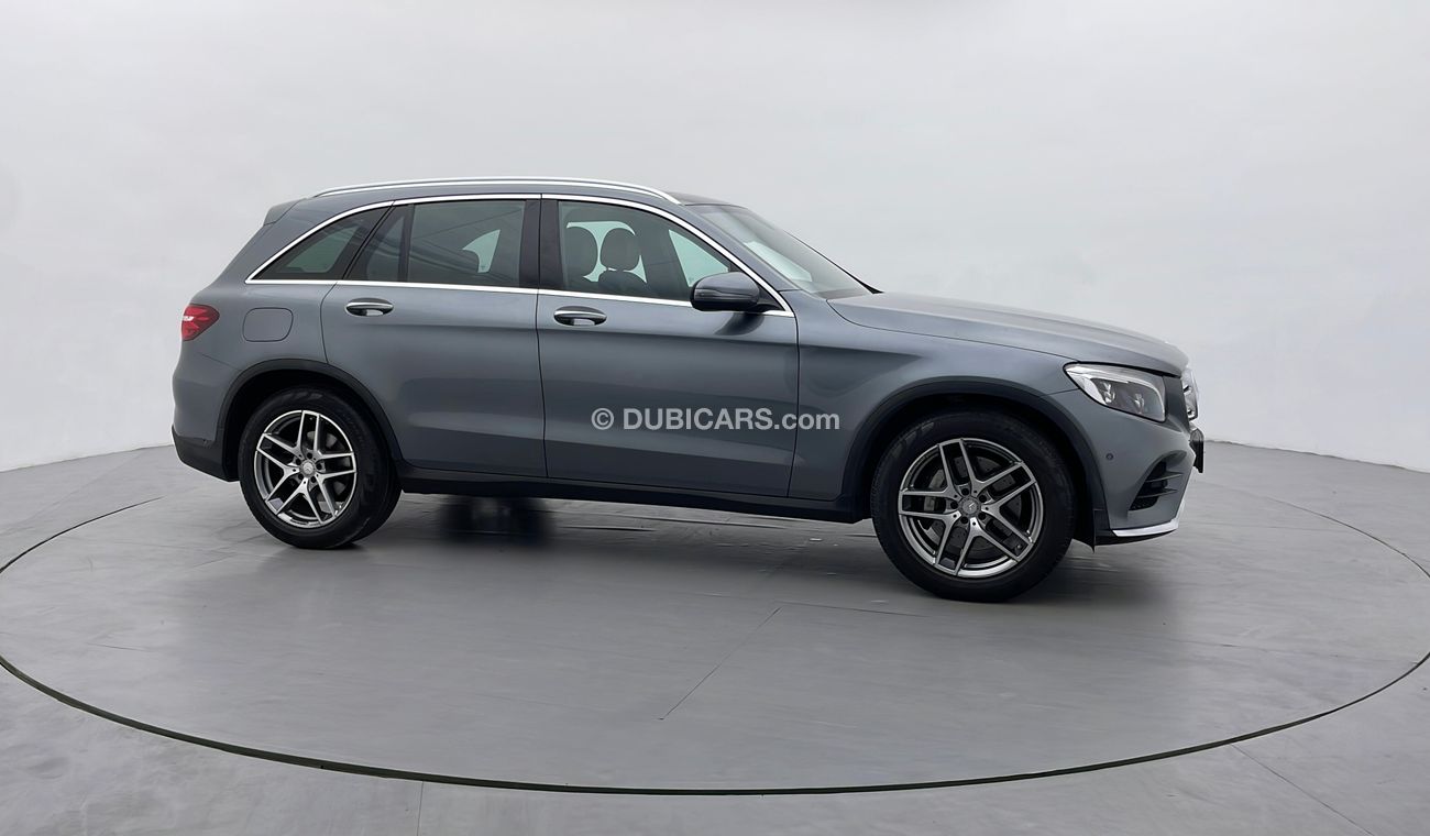 Used Mercedes-Benz GLC 250 2 2016 for sale in Dubai - 521091