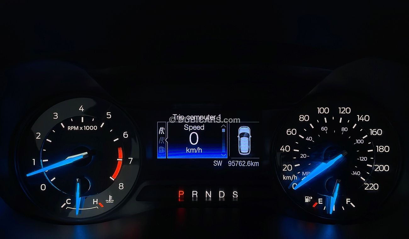 Used Ford Explorer BASE 3500 2017 for sale in Dubai - 492475