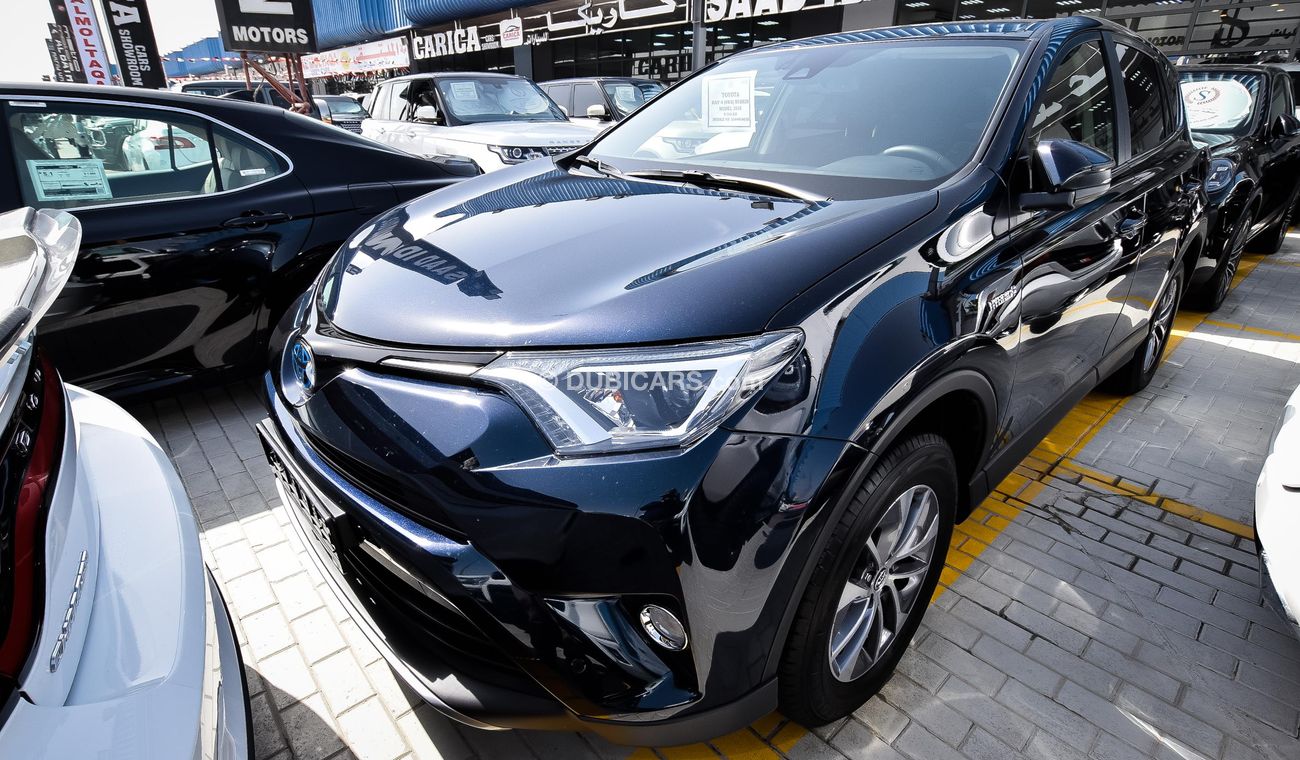 Used Toyota RAV4 4WD Hybrid 2018 for sale in Dubai - 193835