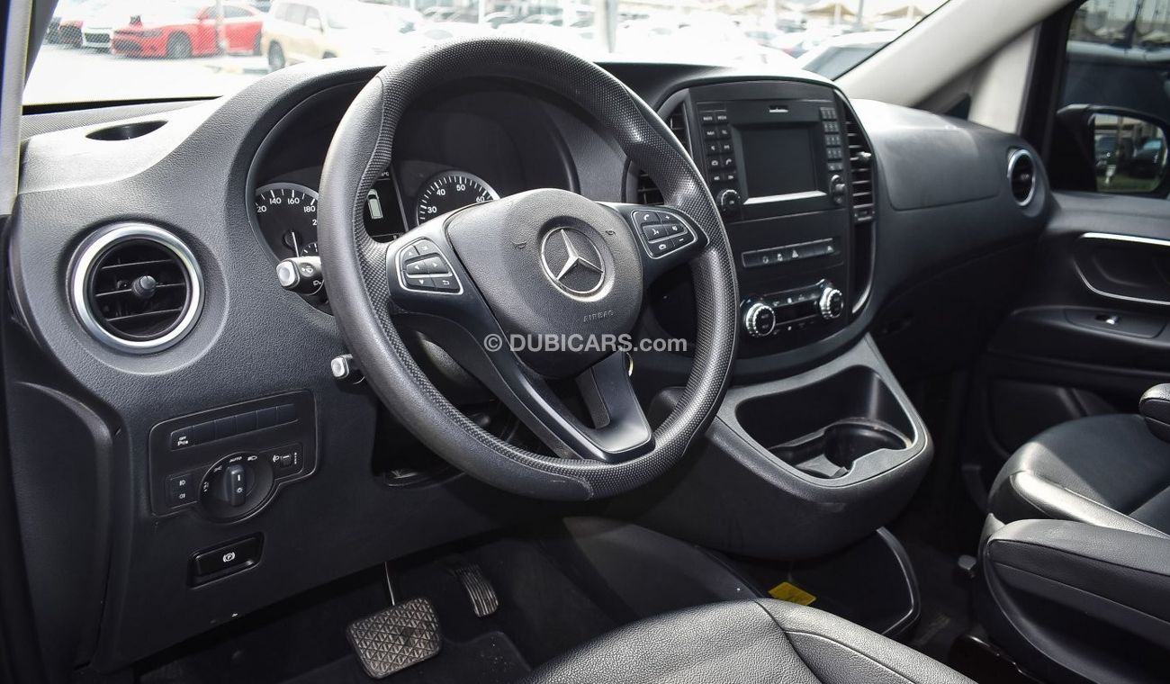 Used Mercedes-Benz Vito Tourer , 121 2019 for sale in Sharjah - 558523