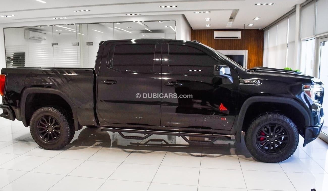 Used GMC Sierra SHAHEEN EX AT4 2021 for sale in Dubai - 689528
