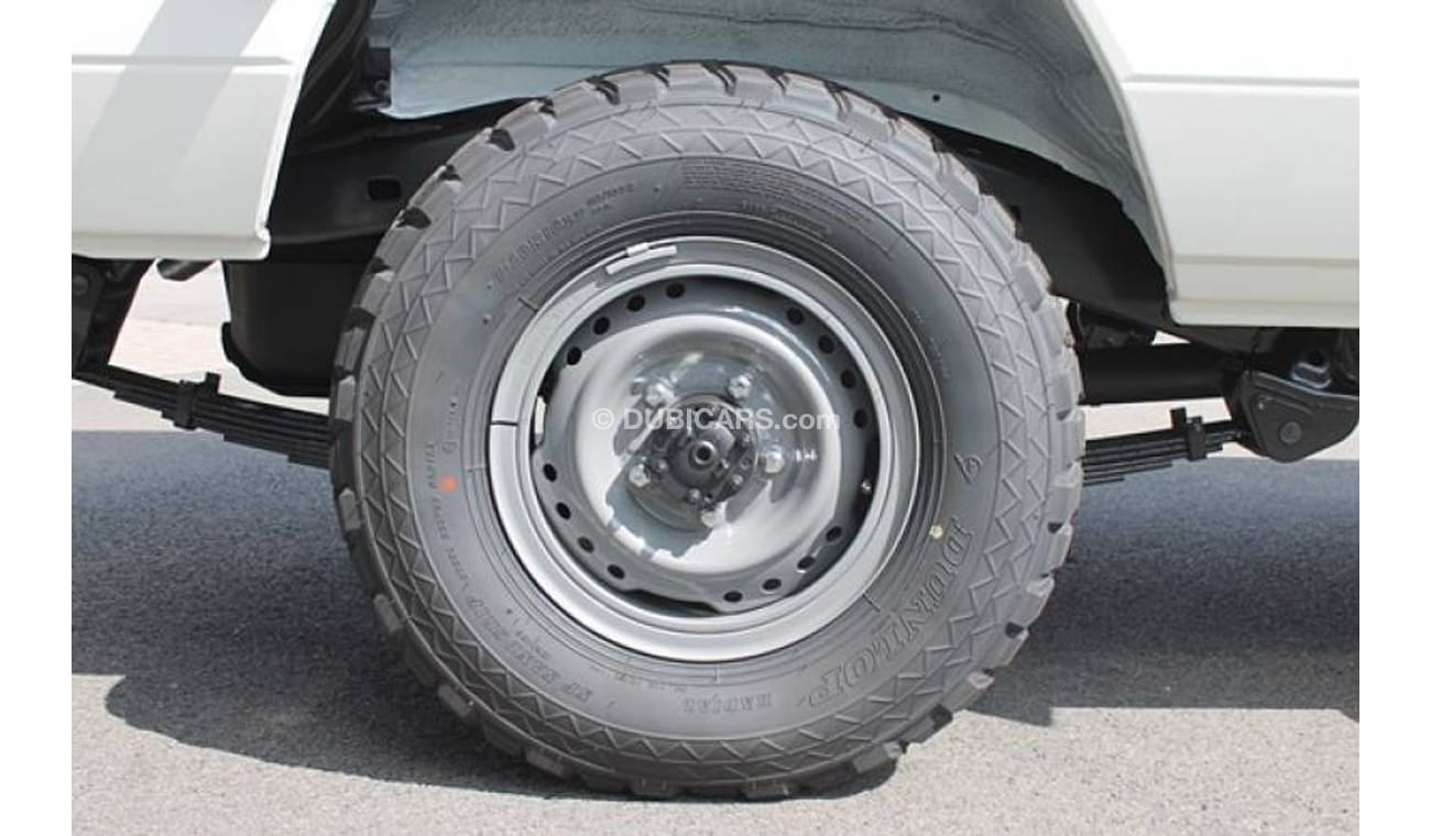 New Toyota Land Cruiser Diesel 4.2L MT HJ78 13 seater V6 Ambulance also ...