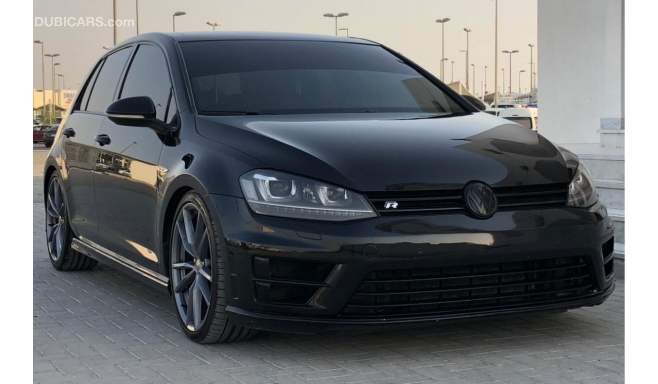 Used Volkswagen Golf R 2016 for sale in Dubai - 429117