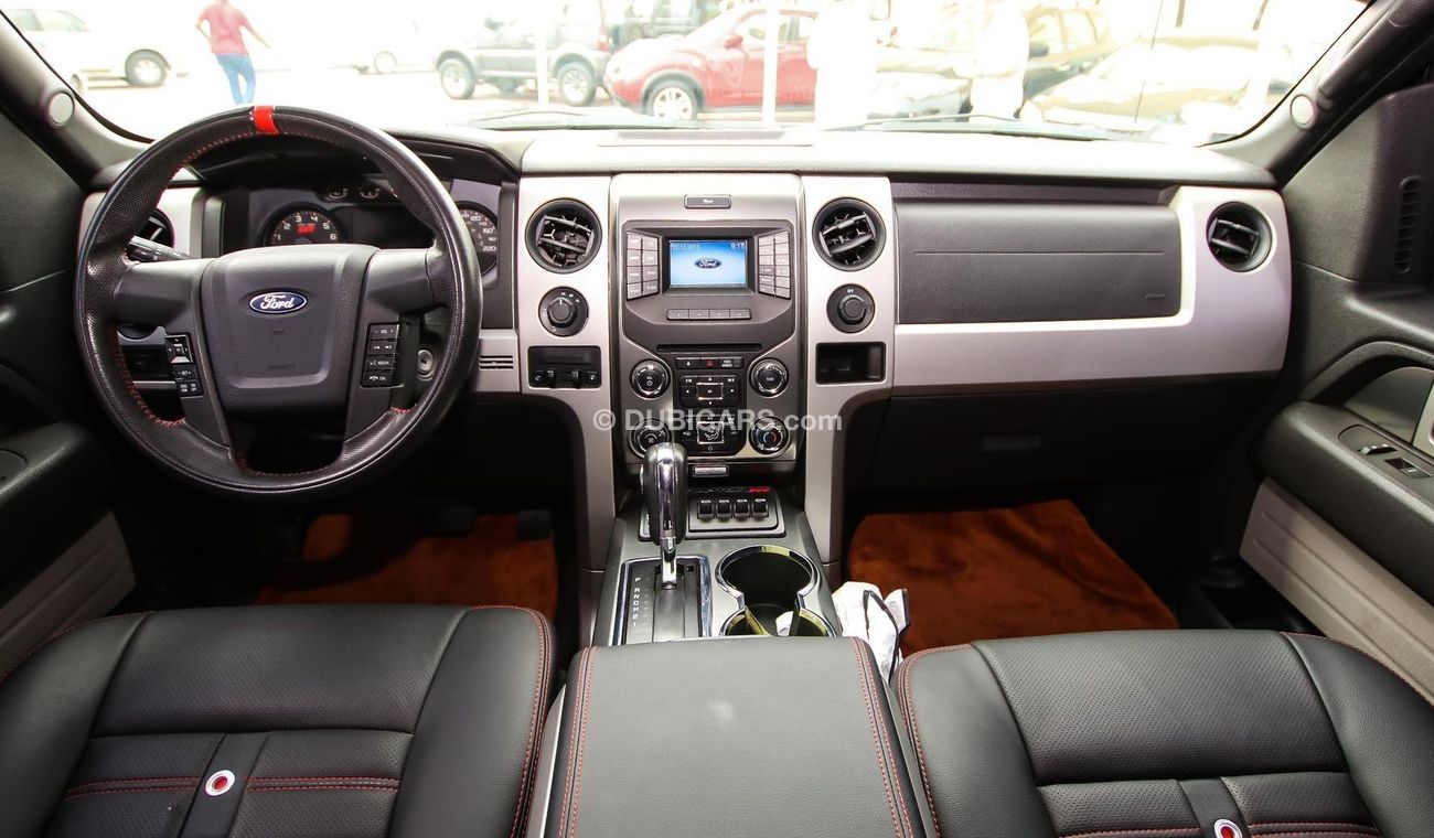 Used Ford Raptor 2014 for sale in Dubai - 285509