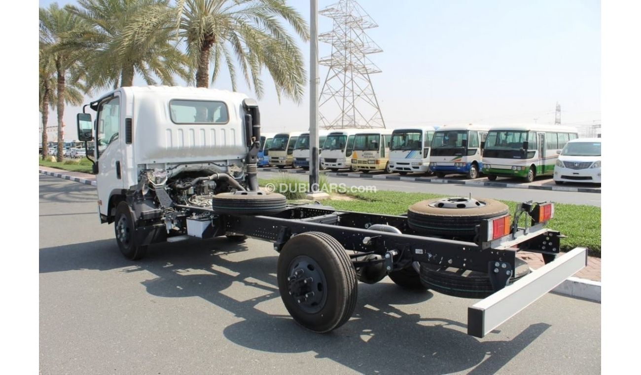 New Isuzu NPR NPR71 4Ton (non-Turbo) 2023 for sale in Dubai - 656825