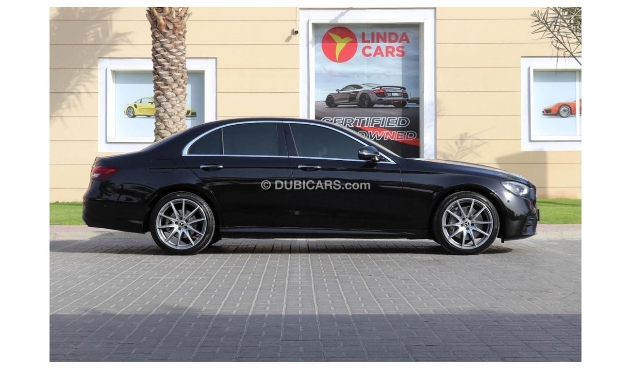 Used Mercedes-Benz E300 Premium W213 2021 for sale in Dubai - 642835