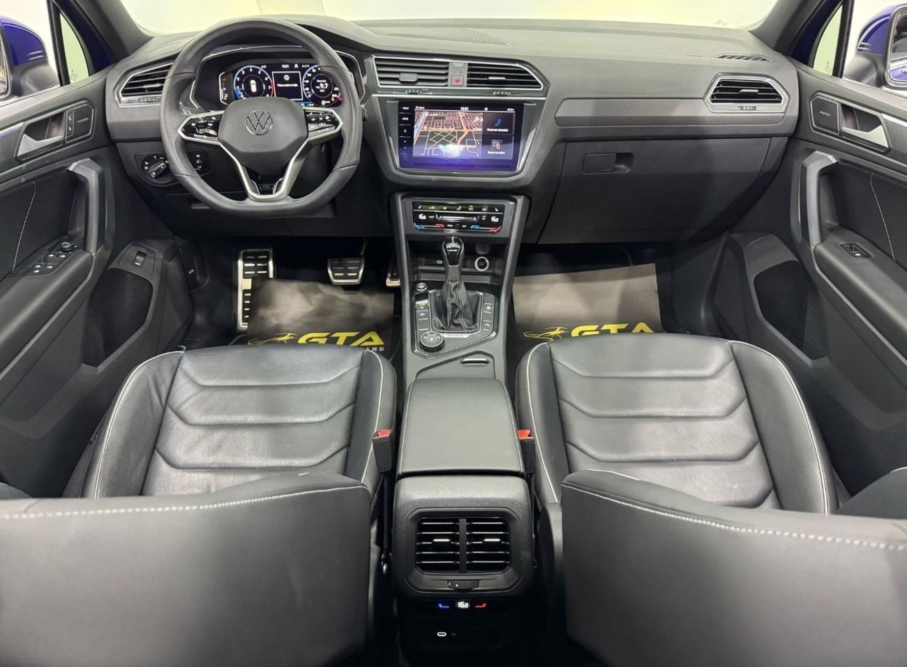 Used R-Line 2.0L 2022 Volkswagen Tiguan R-Line, Agency Warranty, Full ...