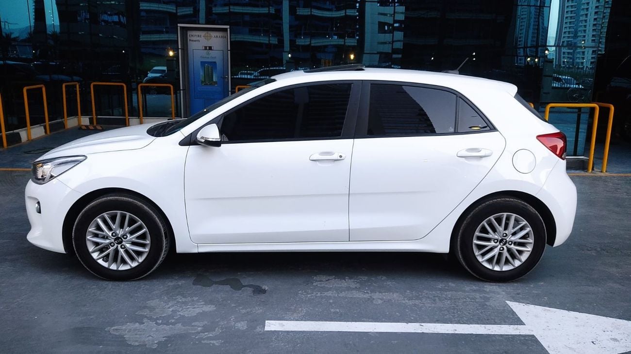 Used Kia Rio EX 2020 for sale in Dubai - 633579