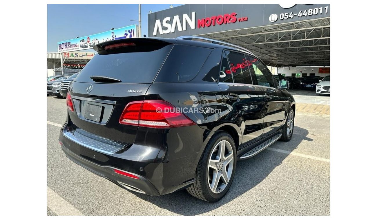 Used Mercedes-Benz GLE 400 Std 2018 for sale in Dubai - 565851