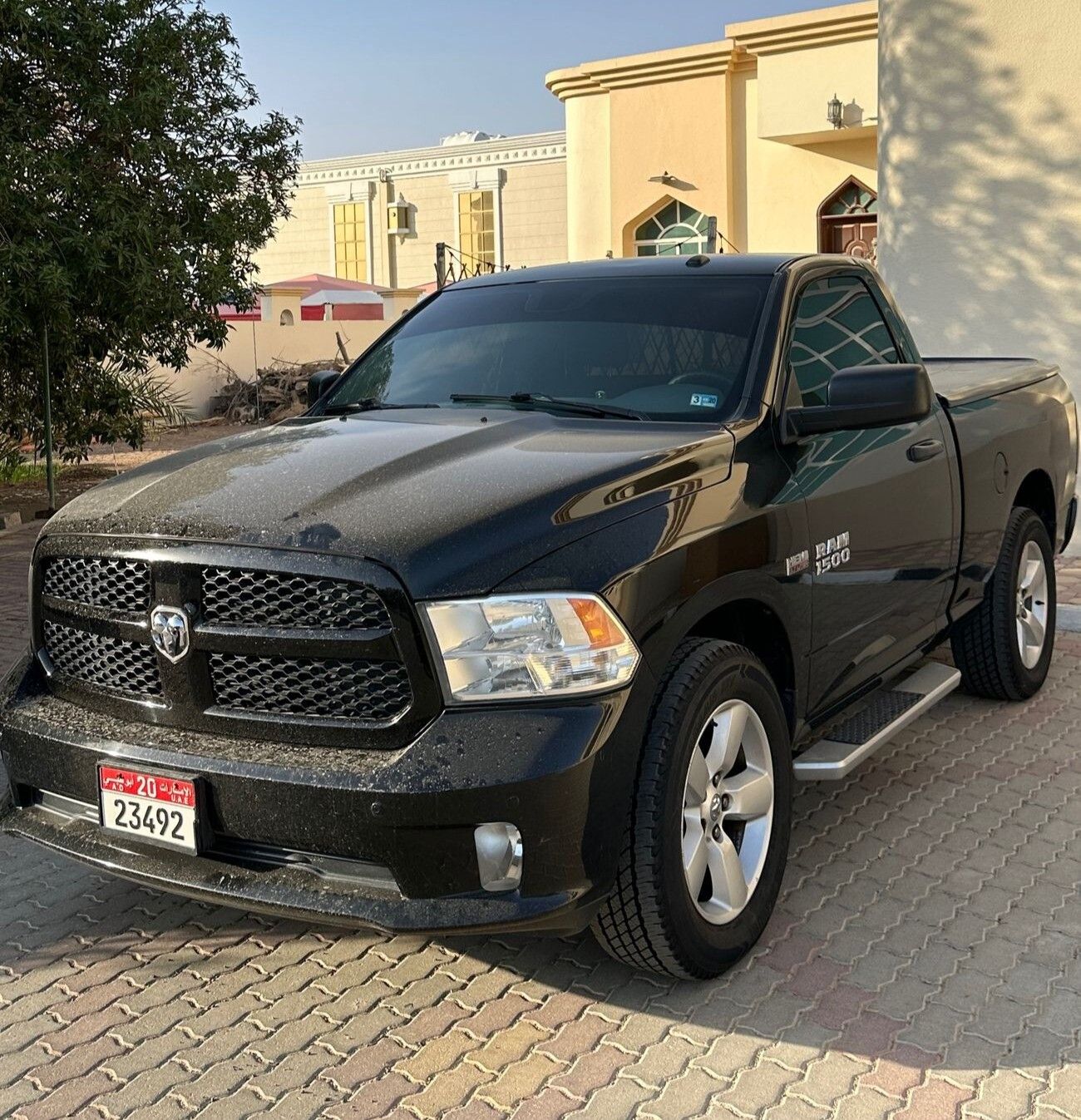 Used RAM 1500 5.7 Hemi 2013 for sale in Al Ain - 914190