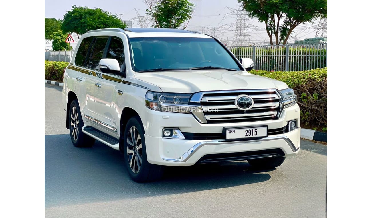 Used Toyota Land Cruiser VXR 2018 for sale in Dubai - 669231