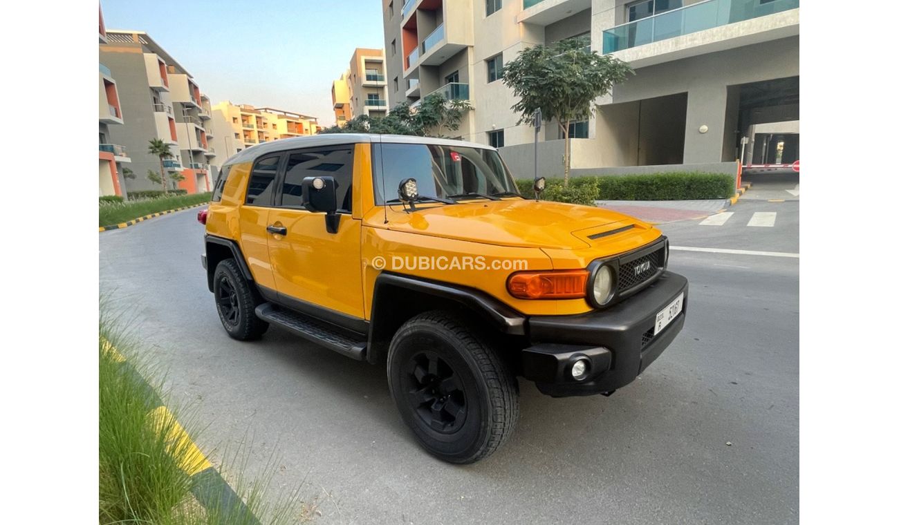 Used Toyota FJ Cruiser 2009 for sale in Sharjah - 570147