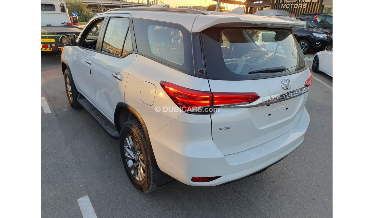 New Toyota Fortuner 2024YM Fortuner, 4.0L gasolina, VX1 4WD 6AT Intermedia (Solo exportación ...