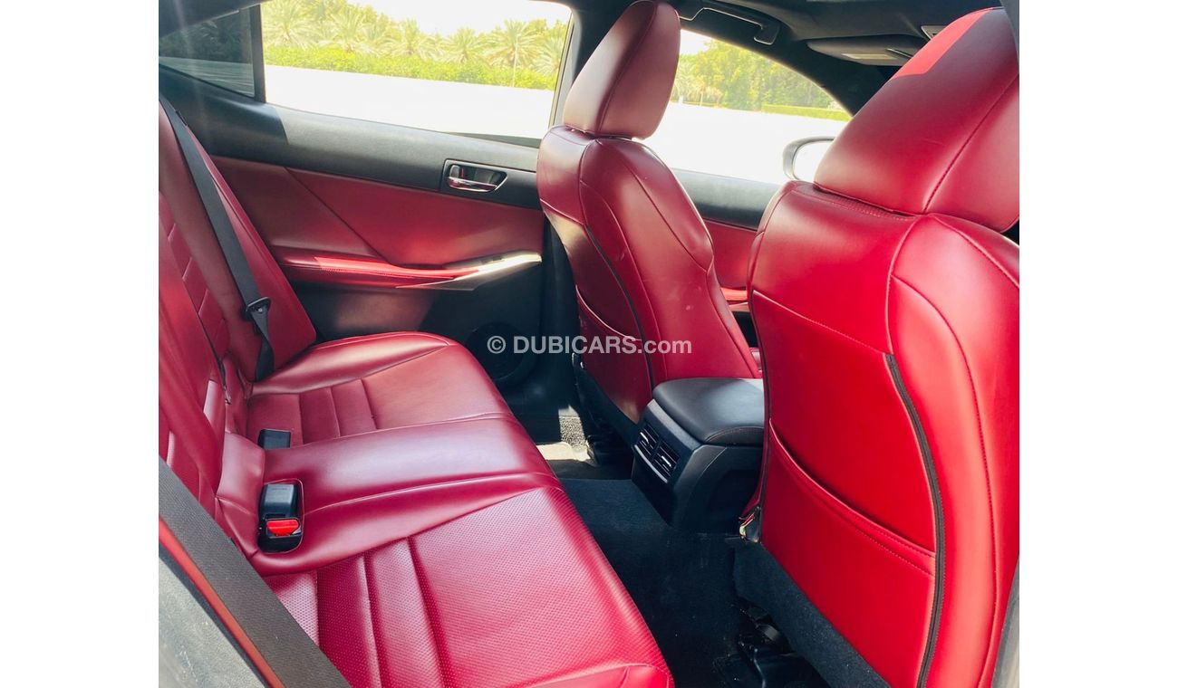 Used Lexus IS250 Platinum 2015 for sale in Dubai - 631650