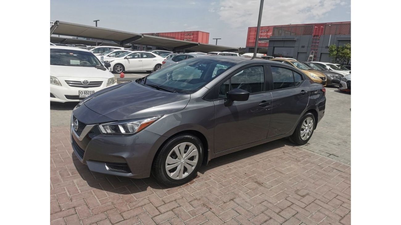 Used Nissan Versa 2020 for sale in Sharjah - 732287