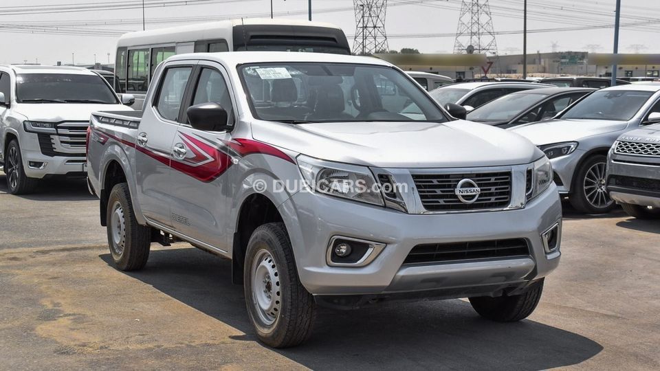 New Nissan Navara SE 2.5L Diesel M/T 2020 for sale in Dubai - 648588