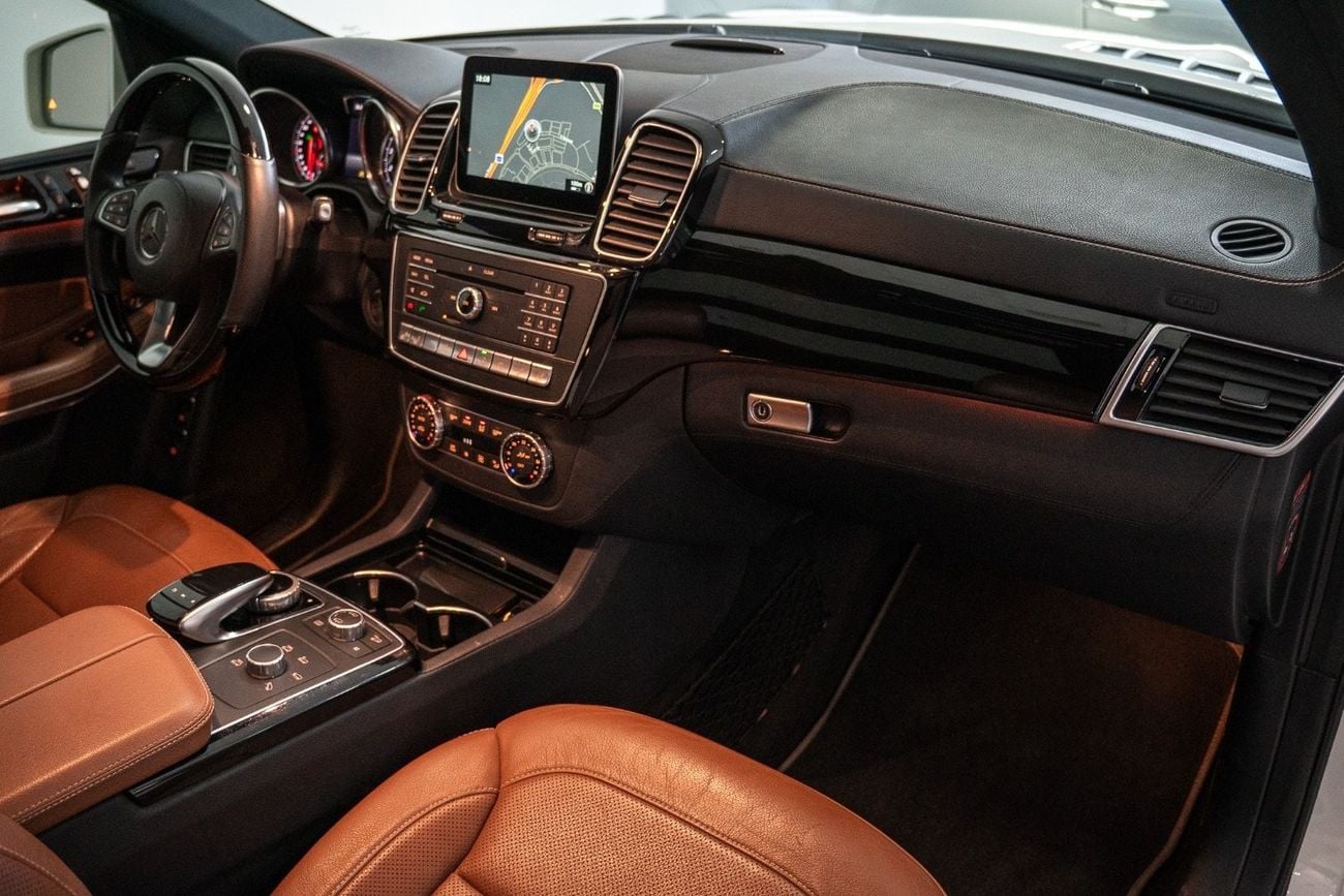 Used Mercedes-Benz GLS 500 Std 2018 Mercedes Benz GLS500 4MATIC / Full ...