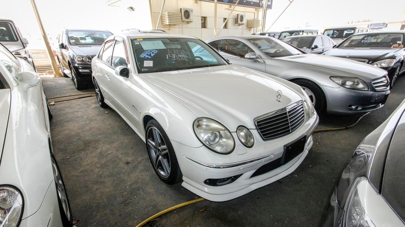 Used Mercedes-Benz E 55 AMG 2006 for sale in Dubai - 23947