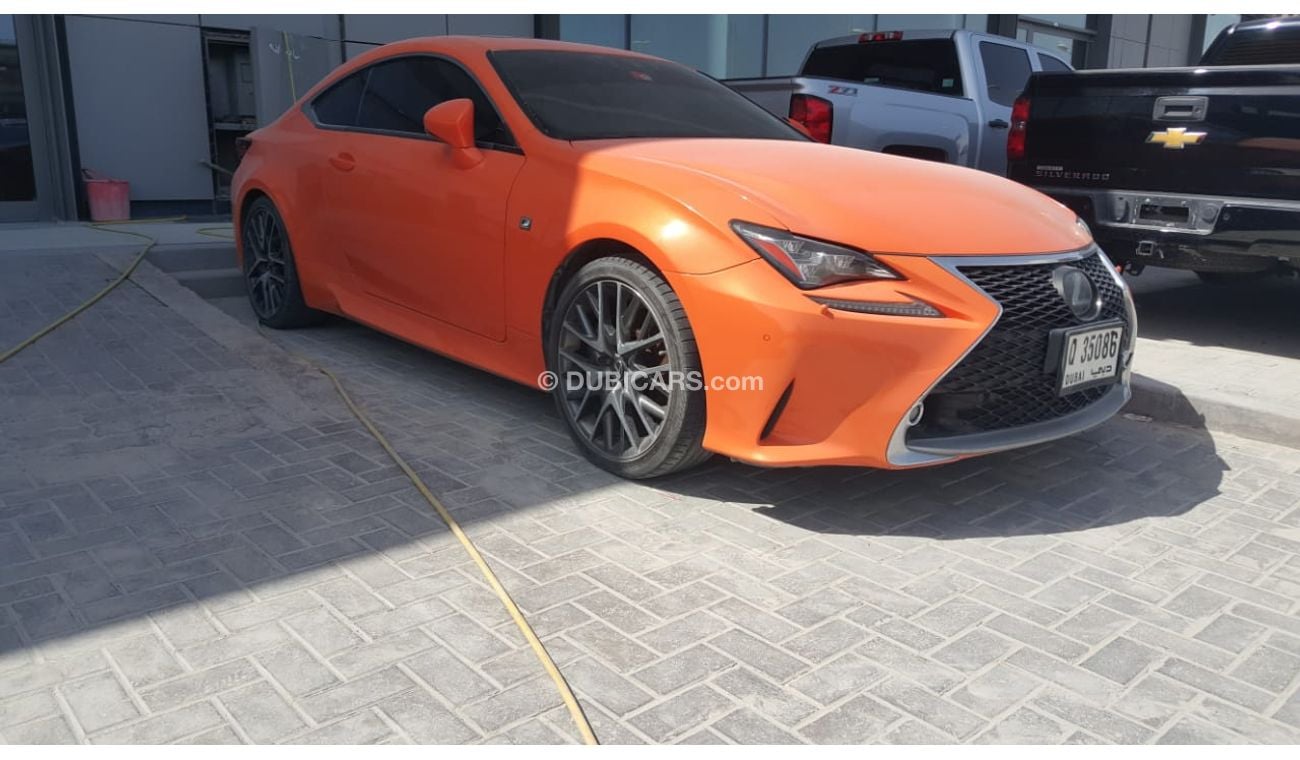 Used Lexus RC300 2015 for sale in Abu Dhabi - 417254