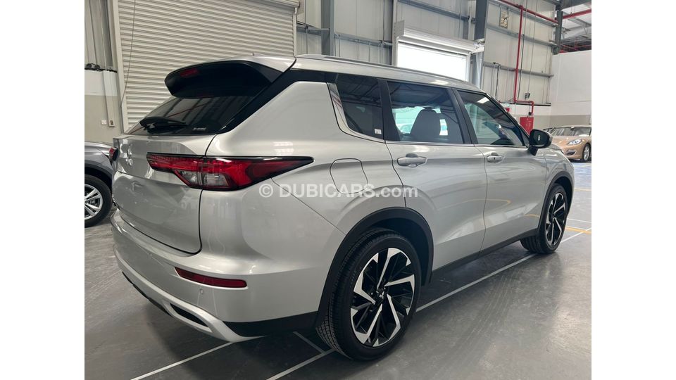 New Mitsubishi Outlander 4WD HIGHLINE PANORAMIC SUNROOF 2023 for sale ...
