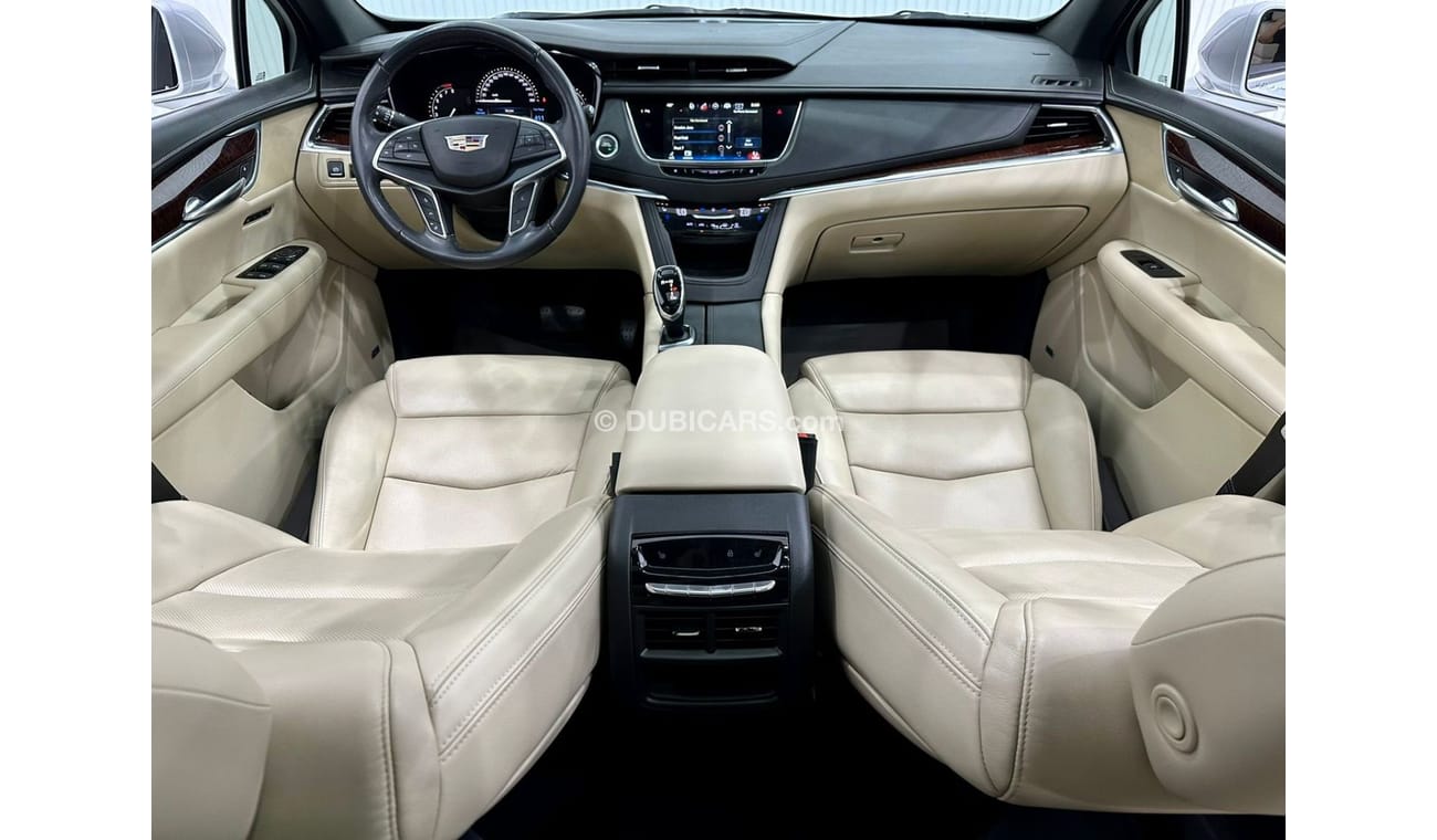 مستعملة كاديلاك XT5 Std 2018 للبيع في دبي - 649810