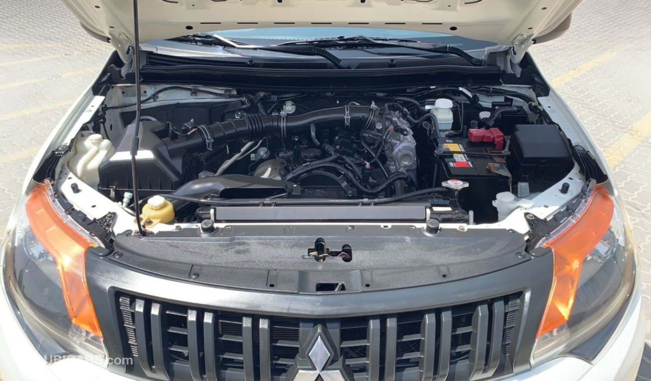 Used Mitsubishi L200 2016 4x4 Ref# 540 2016 for sale in Sharjah - 463771