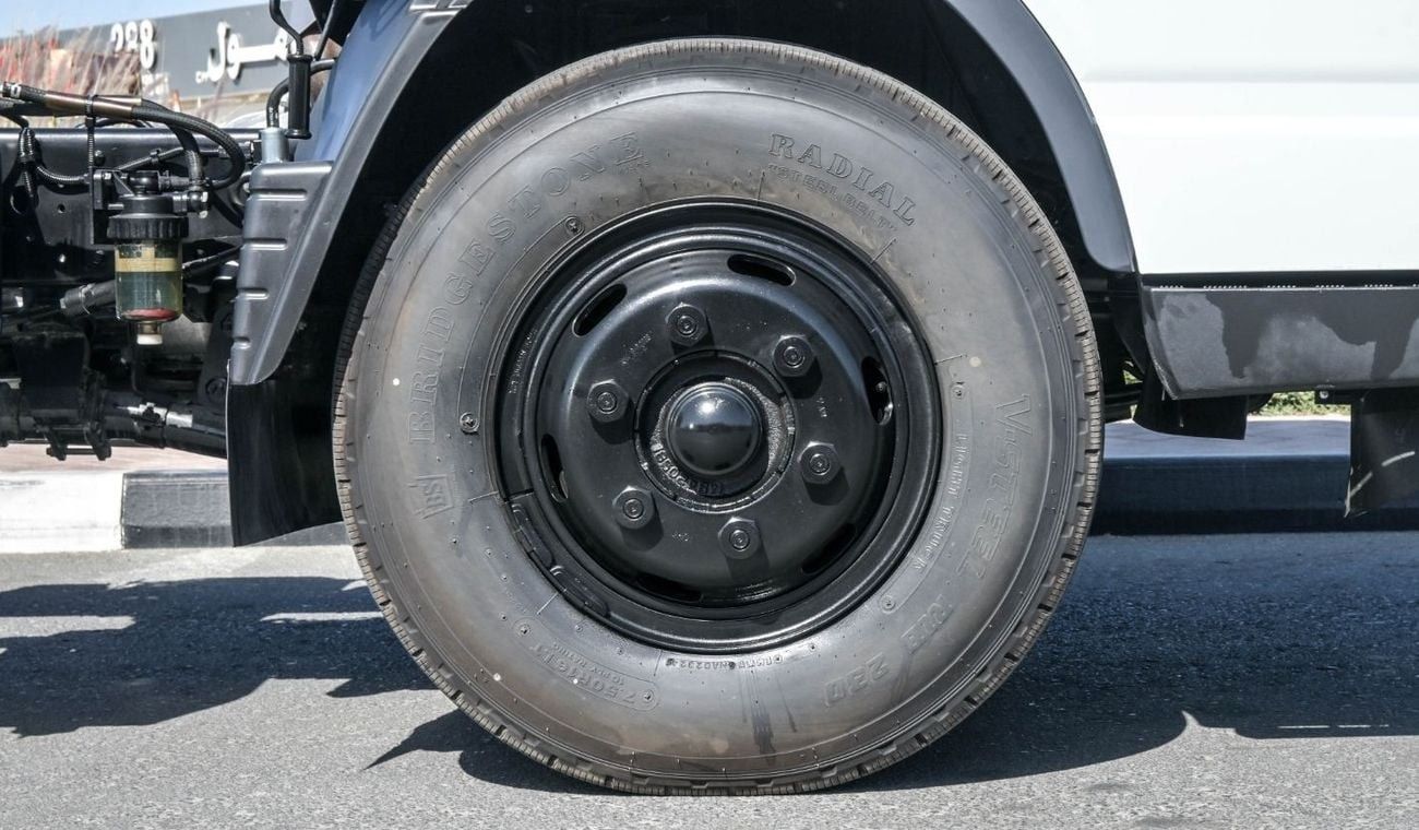 New Mitsubishi Fuso Canter Brande New MItsubishi Canter LONG-CHASSIS ...