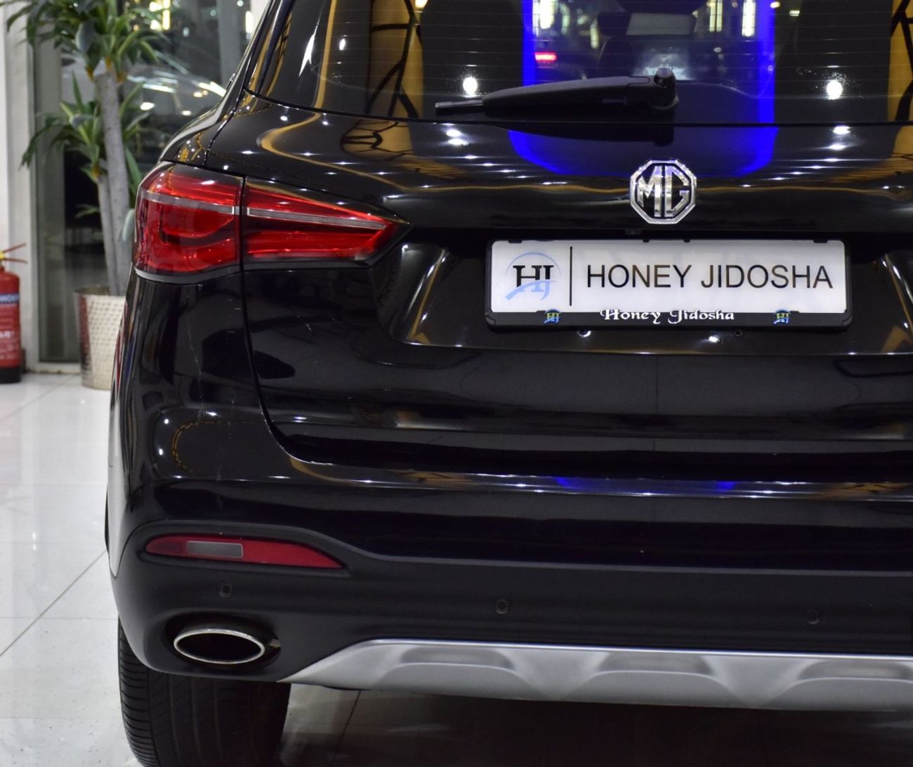 Used EXCELLENT DEAL for our MG HS Trophy AWD 30T ( 2022 Model ) in Black Color GCC Specs 2022 ...