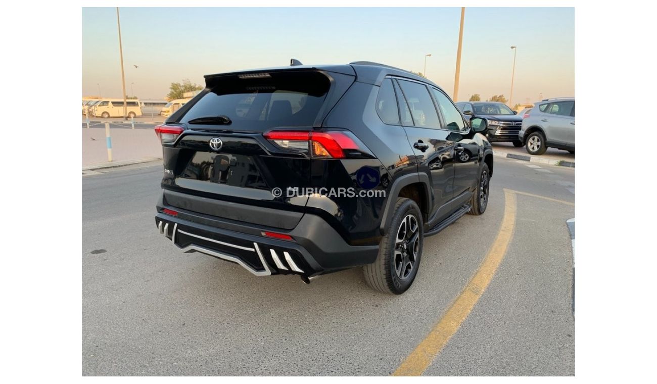 Used Toyota RAV4 LE SPORT AND ECO 2.5L V4 2019 AMERICAN SPECIFICATION ...