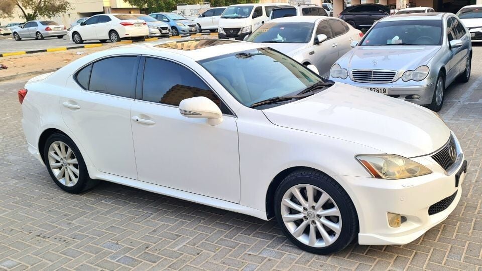 Used LEXUS IS300 GCC 2009 2009 for sale in Dubai - 762527