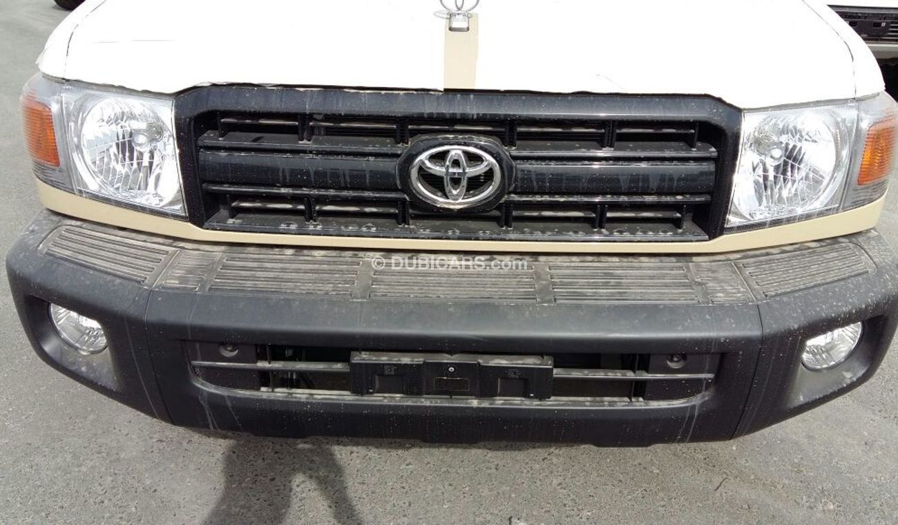 New Toyota Land Cruiser Pick Up 2018 for sale in Dubai - 161932