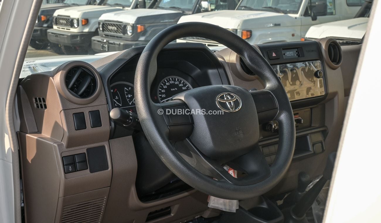 جديدة تويوتا لاند كروزر 70 LC79 DC 4.5L V8 MT YM 2024 2024 للبيع في دبي - 800027
