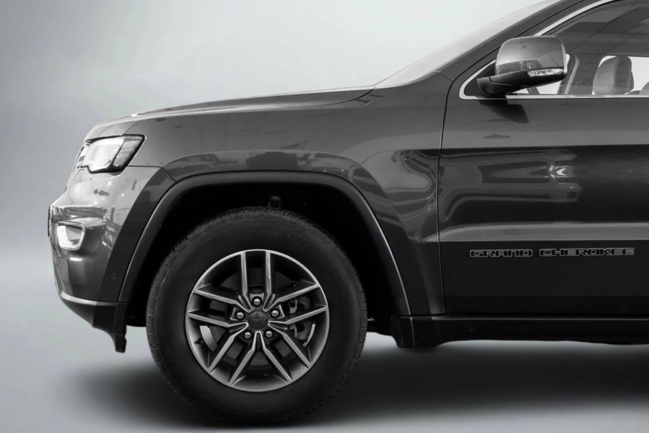 Used Jeep Grand Cherokee Limited 3.6L 2020 for sale in Dubai - 819174