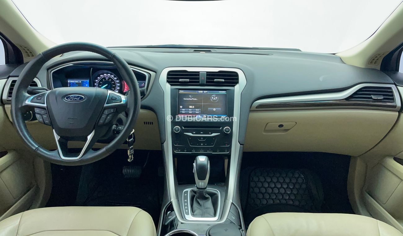 Used Ford Fusion SE 2000 2014 for sale in Dubai - 472757