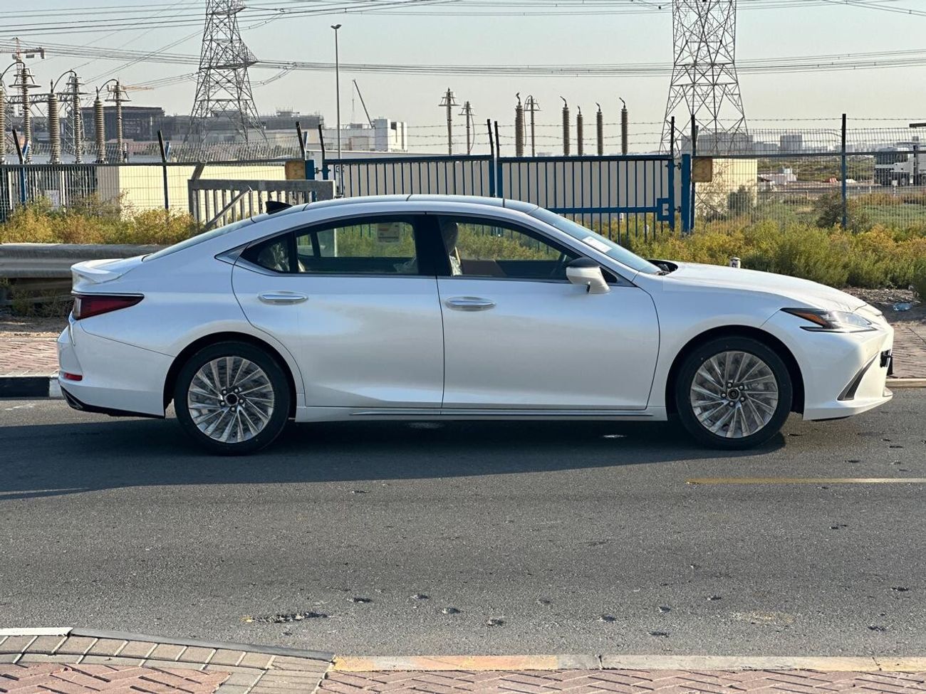 New Lexus ES350 Ultra Luxury 3.5L V6 Petrol (With 360° Camera & Radar) New 0Km 2024 for sale in ...