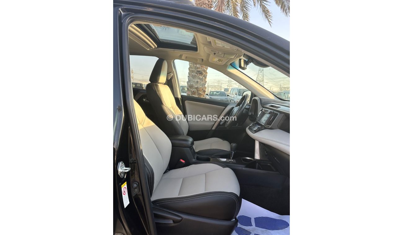 Used Toyota RAV4 VXR 2018 RAV4 xle full option 2018 for sale in Dubai ...