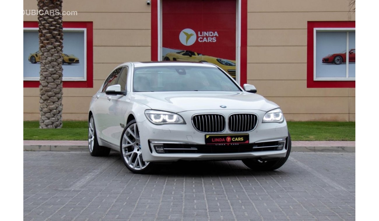 Used BMW 750Li F02 2014 for sale in Dubai - 550156