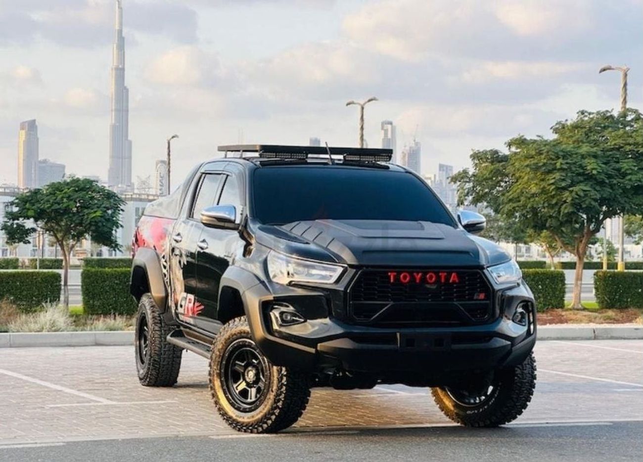 Used GR Sport 4.0L Toyota Hilux pickup GR 2020 years 2.7 4 cylinder gasoline gasoline full ...