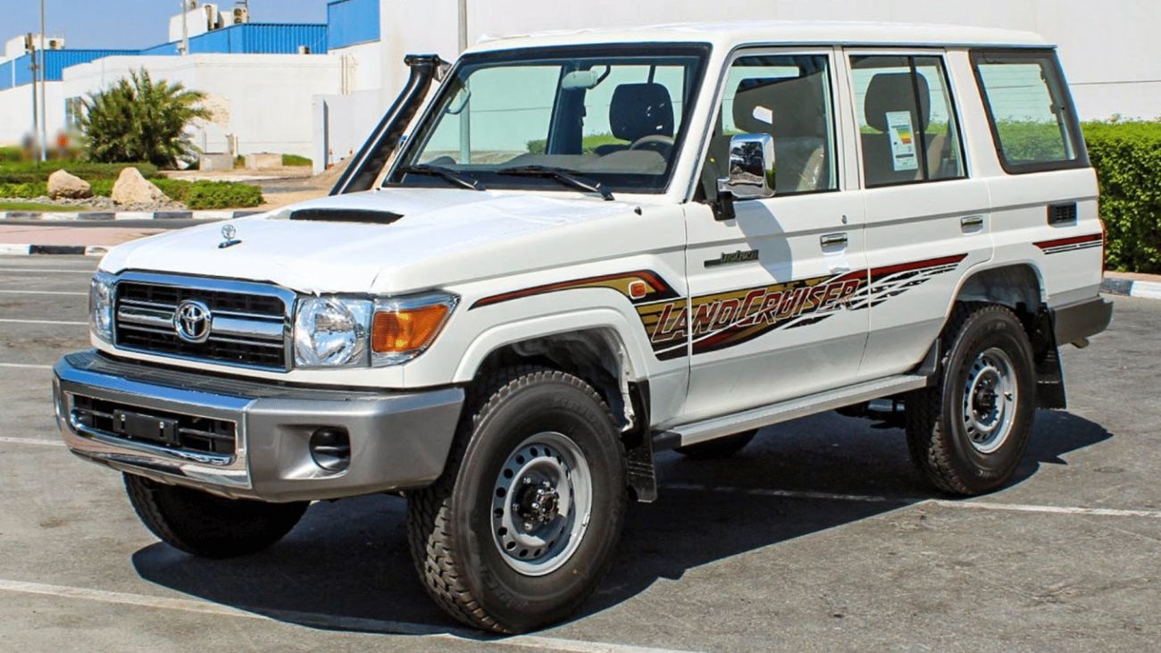 New TOYOTA LAND CRUISER 70 4.5L LC76 T DSL - E MT 2023 for sale in Dubai - 759935