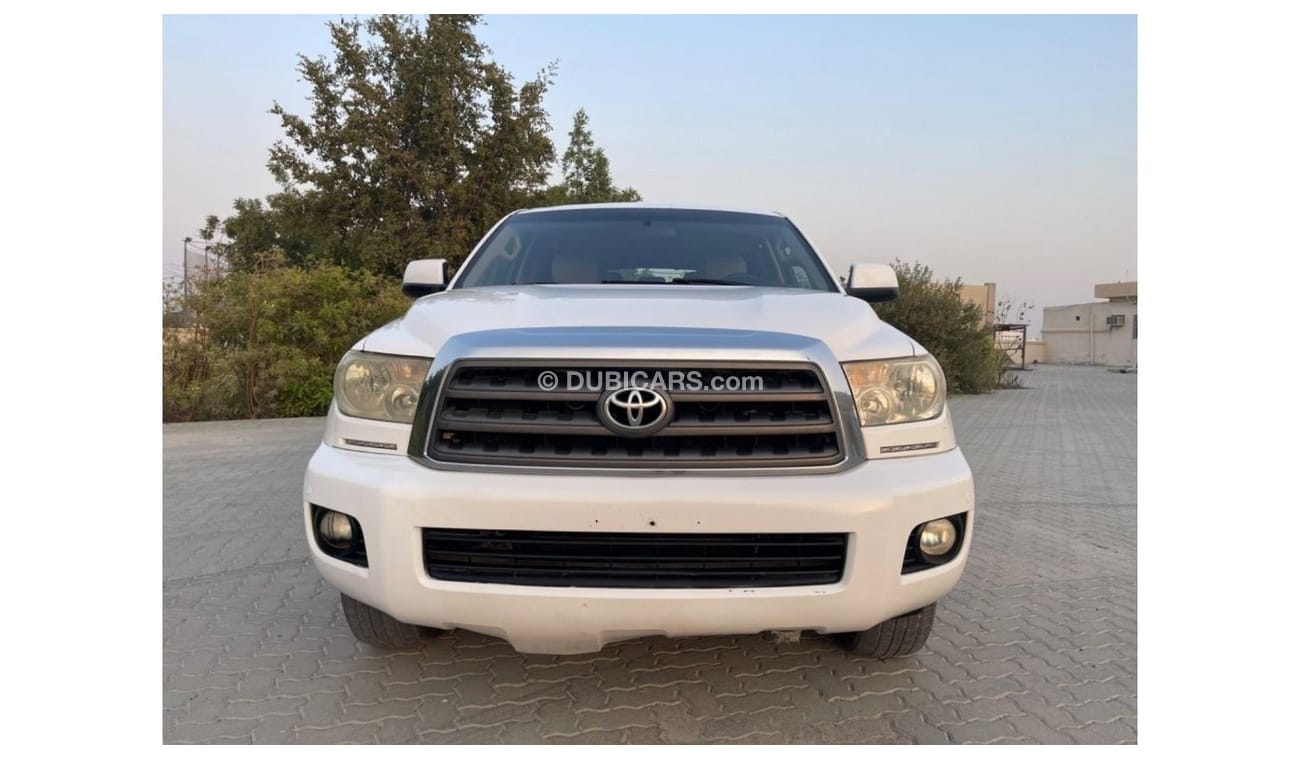 Used Limited Toyota Sequoia MODEL 2012 V8 L5,7 Excellent Condition (GCC _ SPEC) - VERY GOOD CON ...